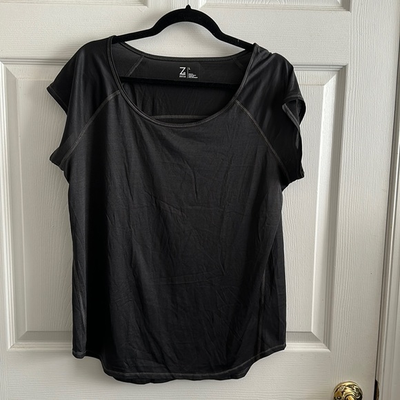 Zella | Tops | Zella Performance Tee | Poshmark